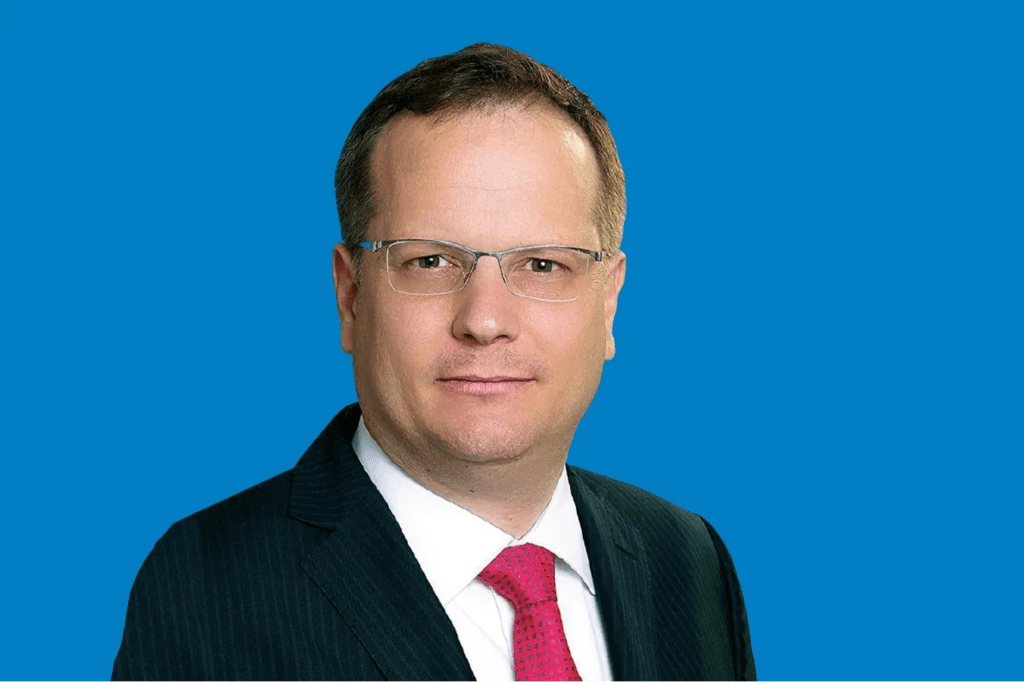 Standard Chartered Appoints Jan Metzger as Global Head of Coverage Banking